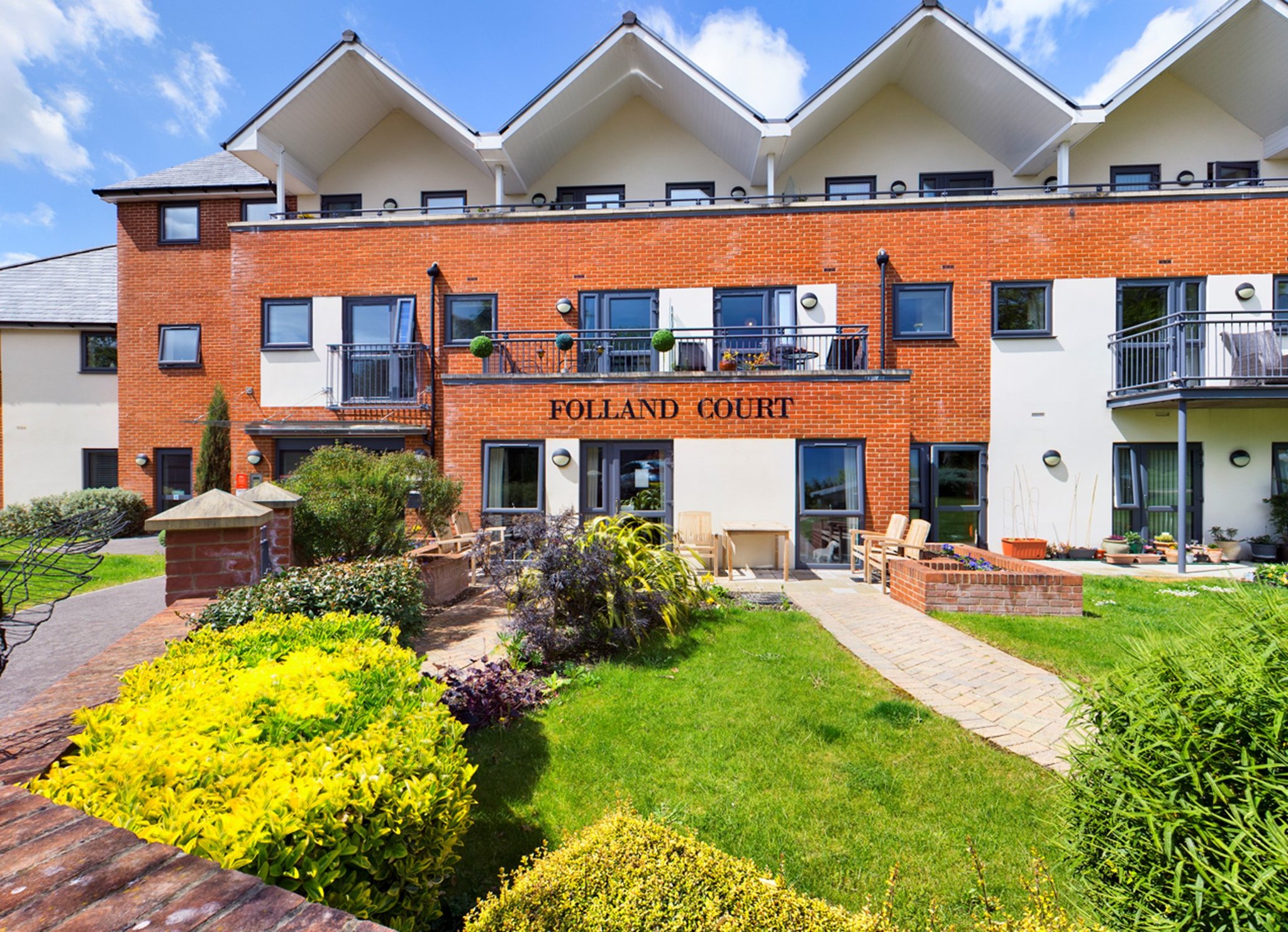 Hamble Lane, Southampton | Manns and Manns